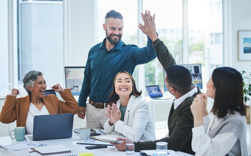 10 Tipos de Incentivos Laborales para Motivar y Reconocer a tus Empleados